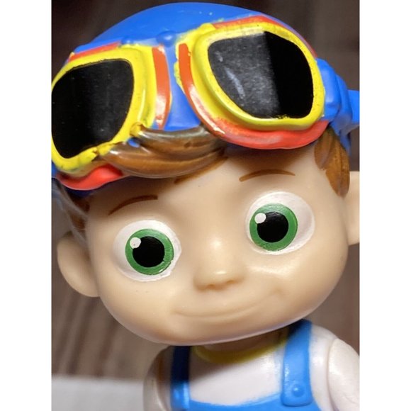 Toys | Cocomelon Tom Tom Action Figure Toy Moonbug Jazwares | Poshmark